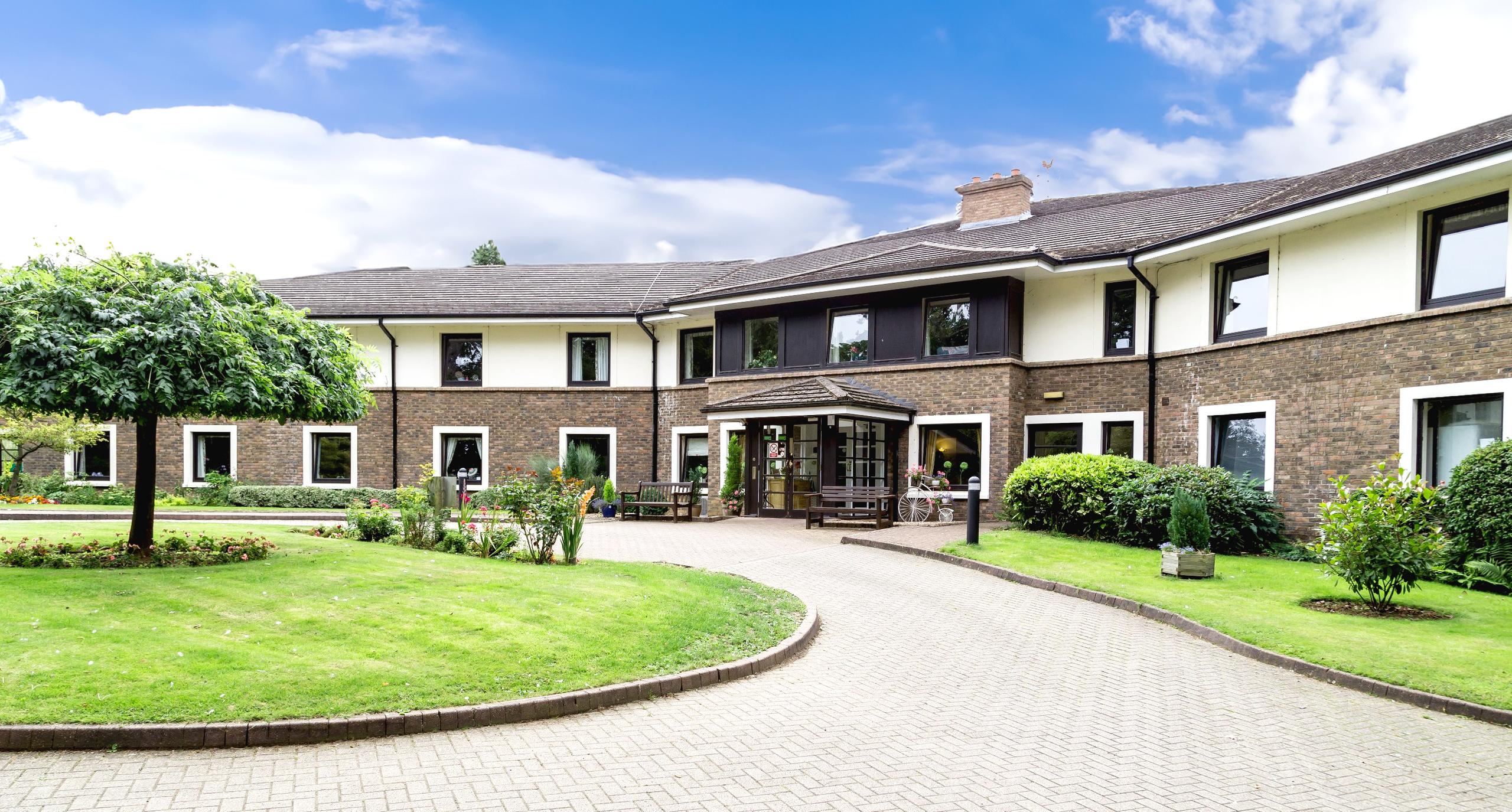 Collingtree Park Care Home in Northampton | Barchester Healthcare