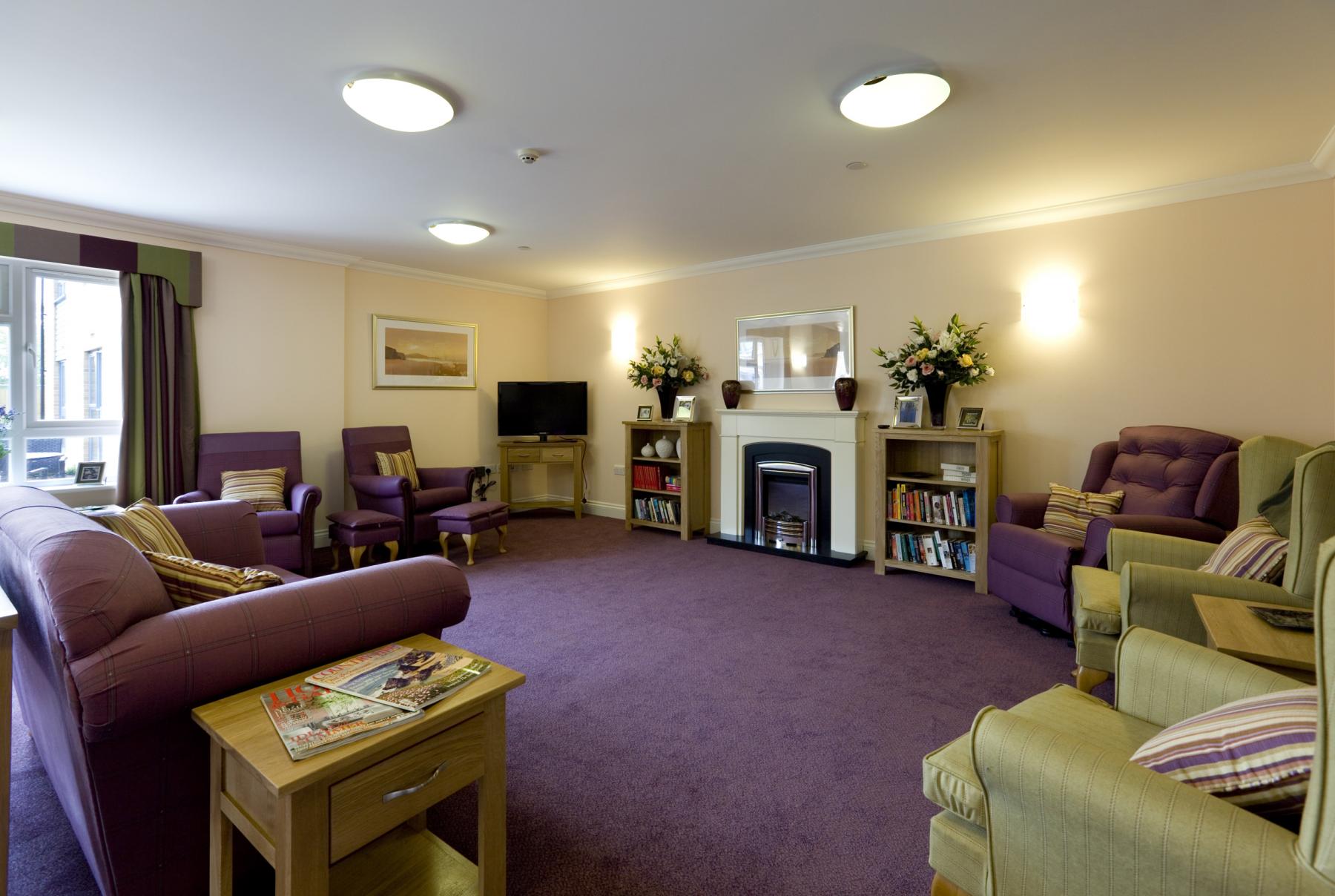 Windmill Manor Care Home - Oxted, Surrey | Barchester Healthcare