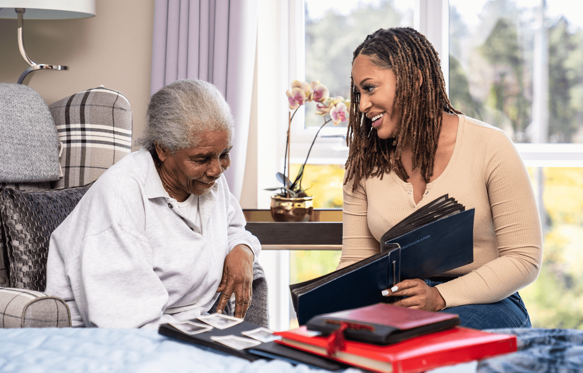 What are the early signs & symptoms of dementia | Barchester